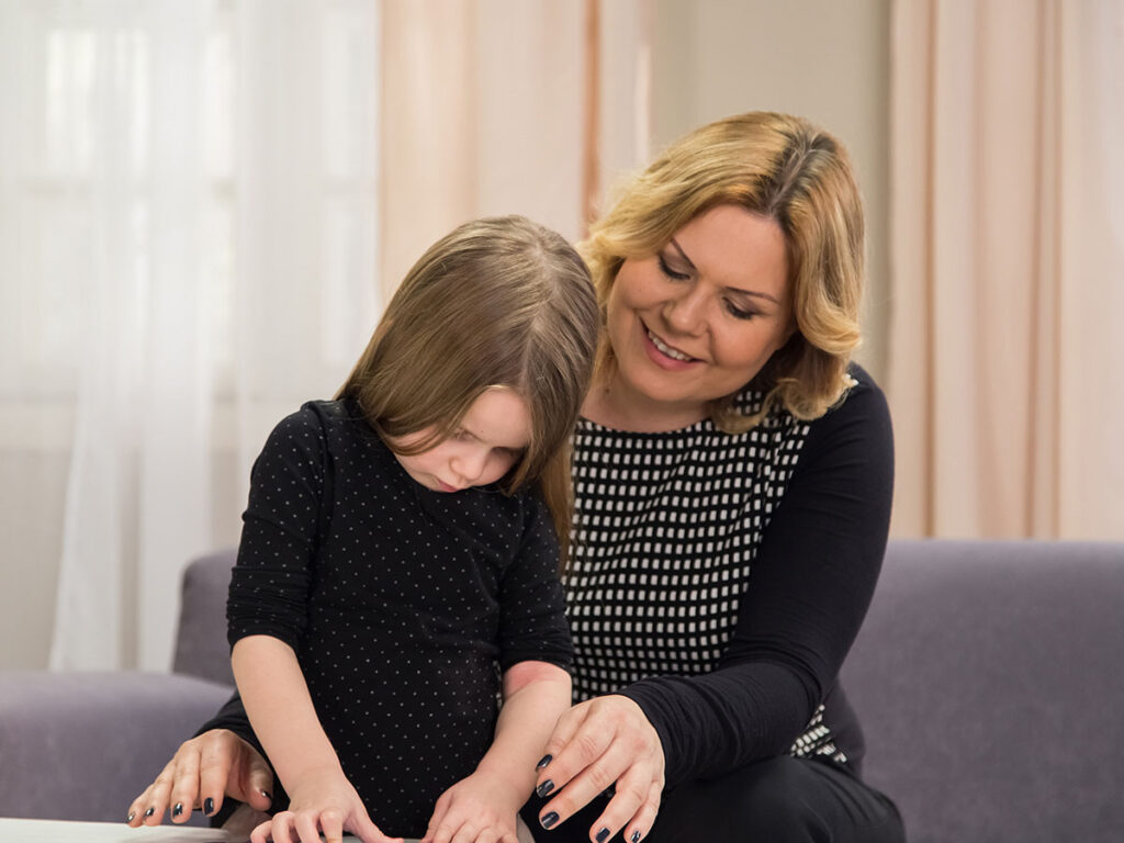 7 Sensory Red Flags to Know & Understand - Children's Milestone